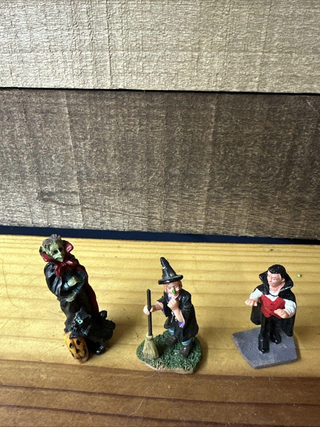 Lemax Spooky Town Lot of 3 Figures Witch Dracula Vampire - Etsy
