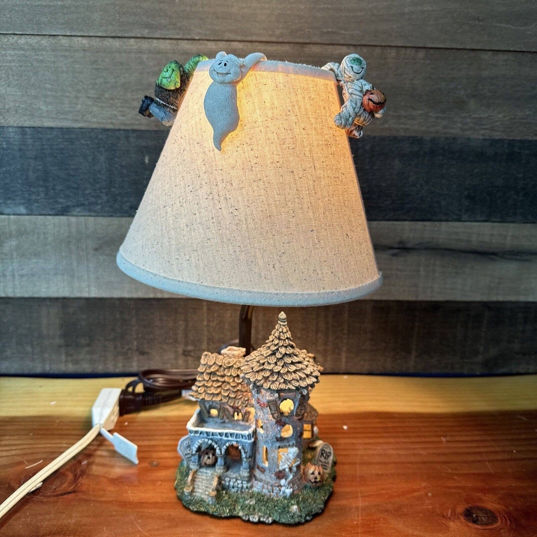 Halloween Haunted House Table Lamp Night Light Pumpkins Skeletons in ...