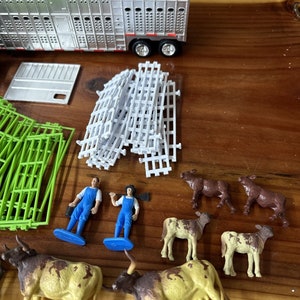 New Ray Farm Set Barns Fence Truck and More - Etsy