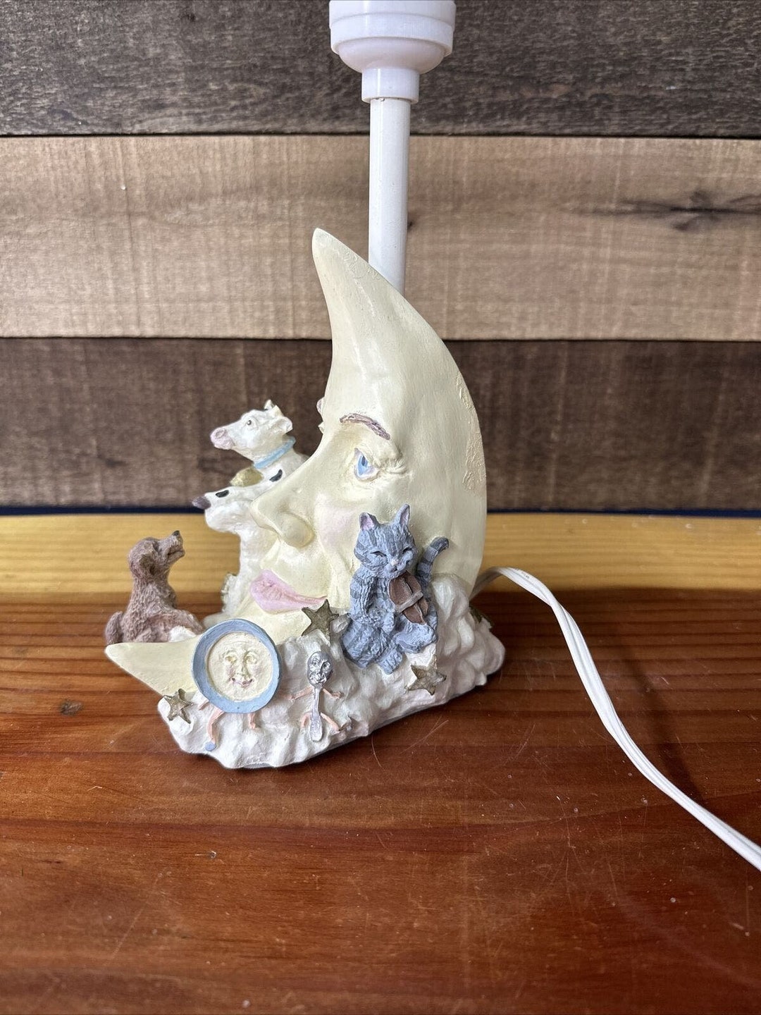 Hey Diddle Diddle Fairy Tale Lamp 90s Figi Graphics the Cow Jumped Over ...