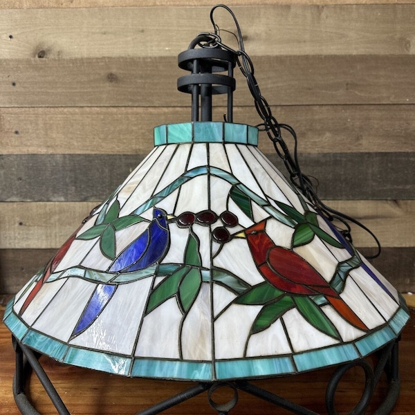 Cardinal Stained Glass Lamp - Etsy