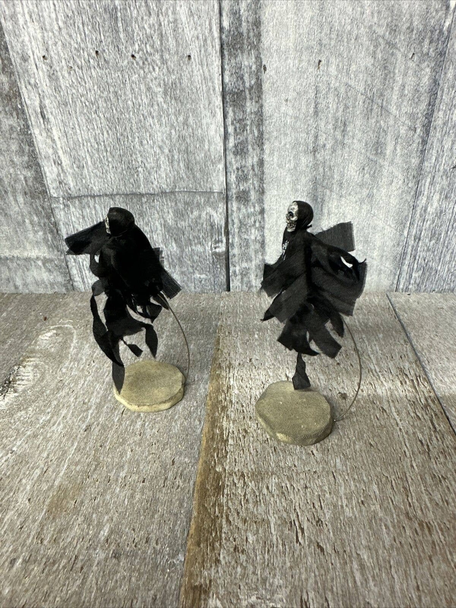 Lemax Spooky Town Flying Banshee 2005 Pumpkin Halloween Village Set of ...