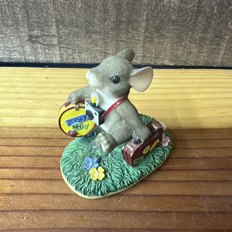 Charming Tails - Etsy