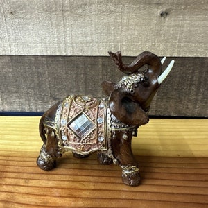 Good Luck Elephant Statue Feng Shui Elephant Decor Resin Elephant ...