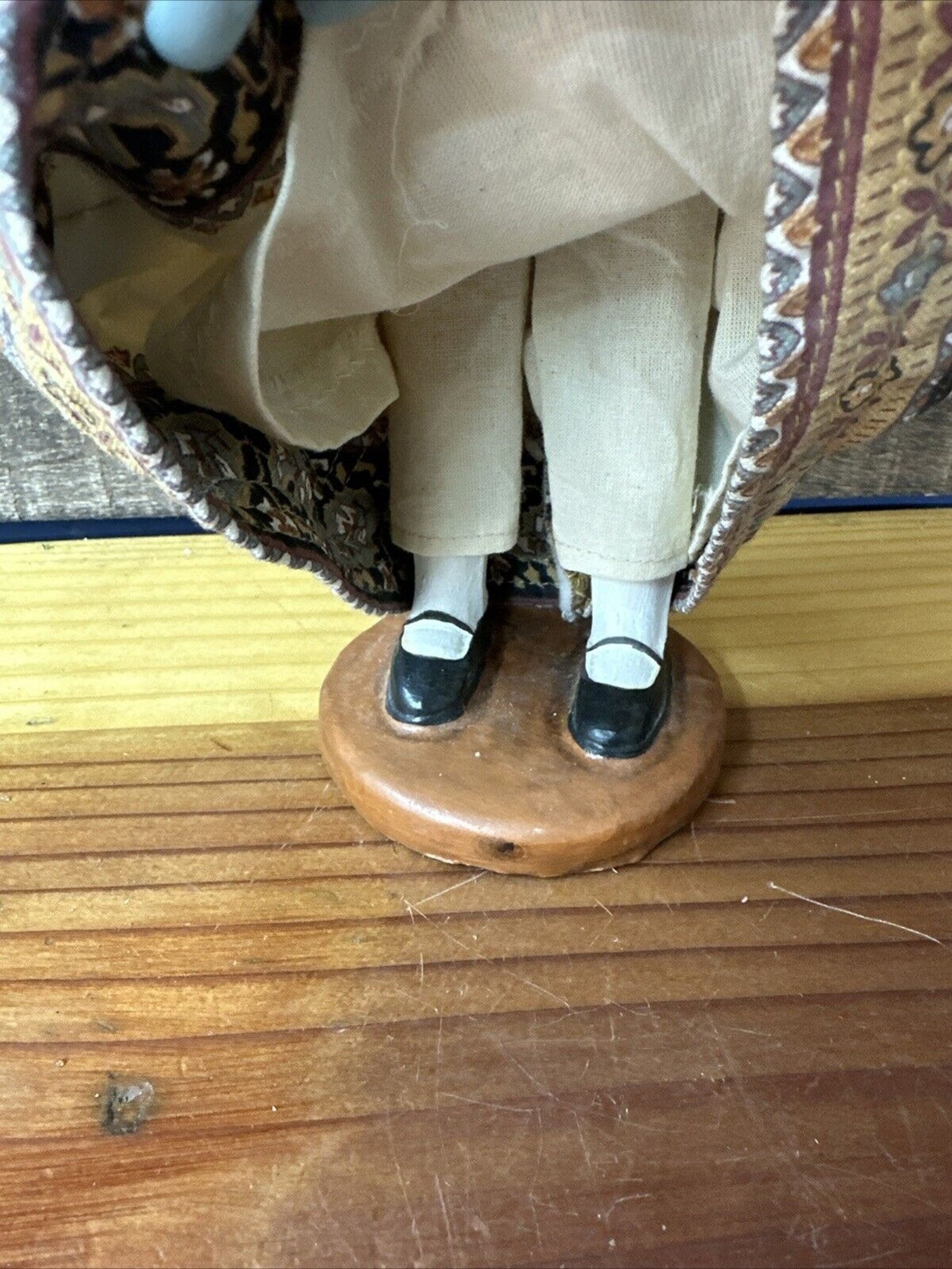 French Country Clay Garlic Lady 12” Signed - Etsy