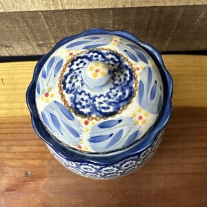 Temptations by Tara Blue Old World Canister Cookie Jar With Sealed Lid ...