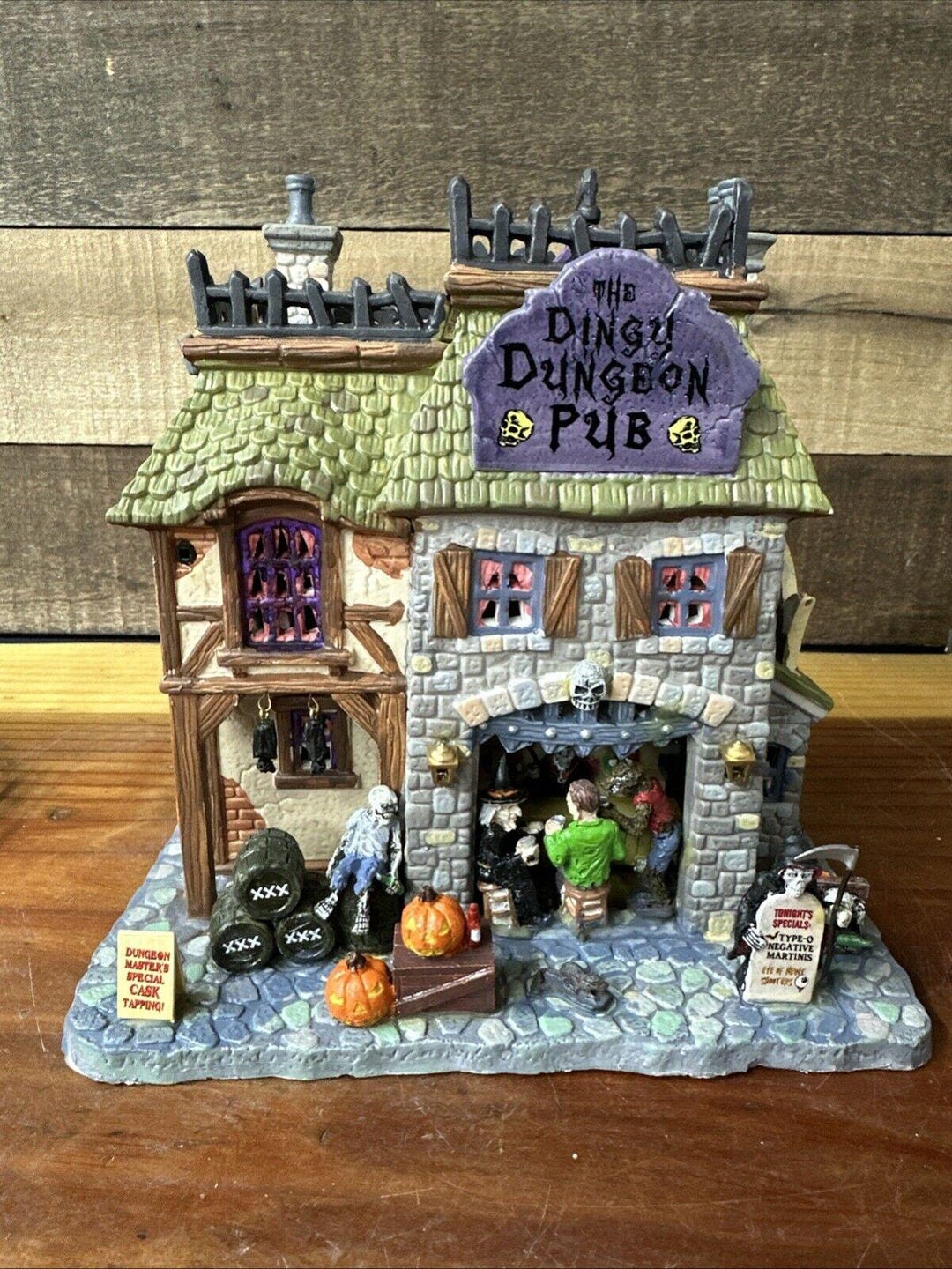 LEMAX Spooky Town Dingy Dungeon Pub - 05014 Retired Rare -in Box - Etsy