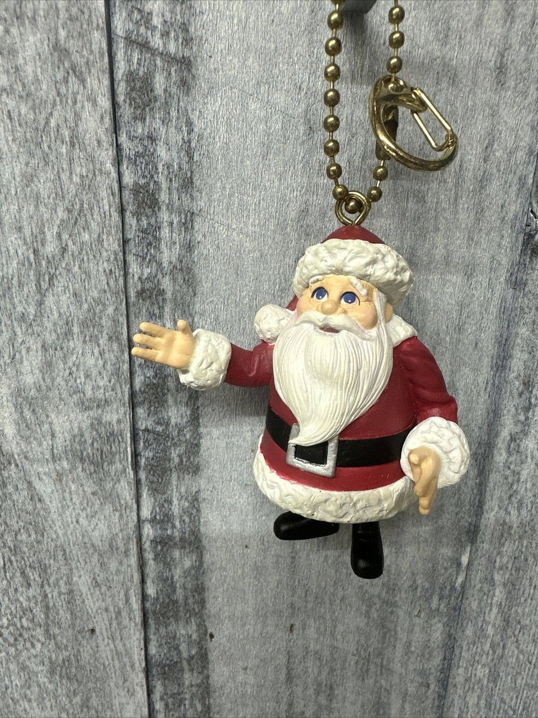 Playing Mantis Santa Claus is Coming to Town Santa Claus Keychain ...