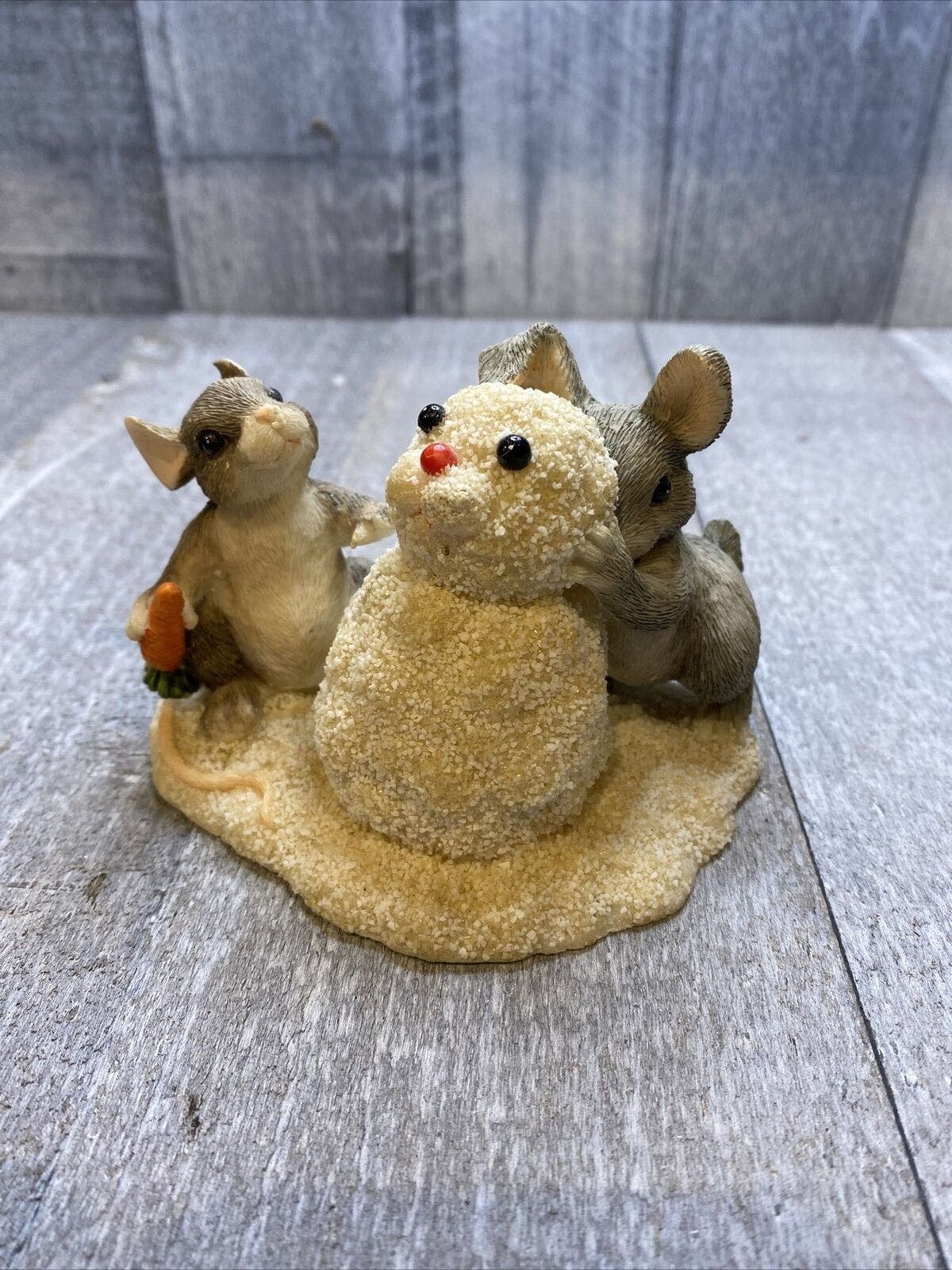 Charming Tails Building A Snowbunny Figurine Mouse Rabbit 87/692 Build ...