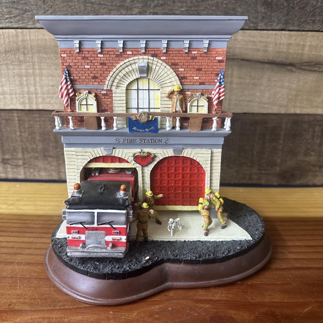 VISIONS OF VALOR Called to Duty Fire Fighter Display Bradford Exchange ...