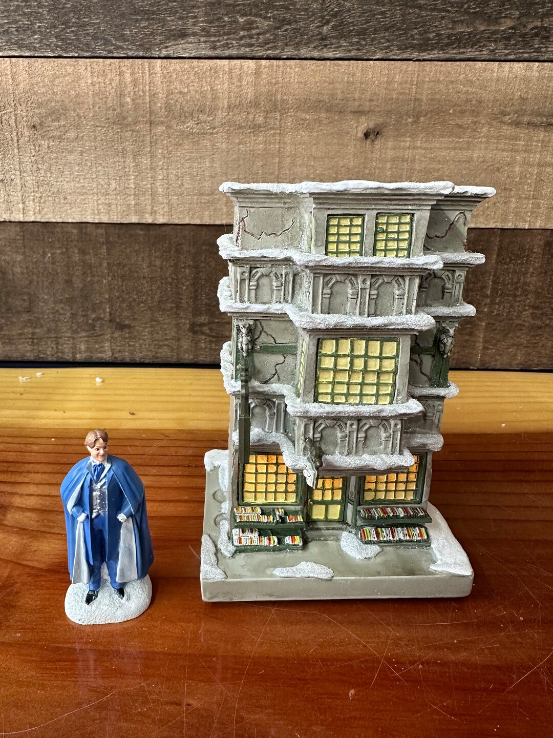 Hawthorne Village Harry Potter Flourish and Blotts With Gilderoy - Etsy