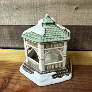 Vintage 1990 Geo Z Lefton Colonial Village Town Center Gazebo - Etsy