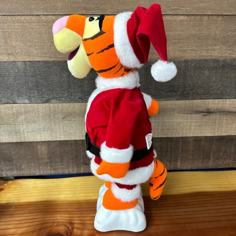 Gemmy Santa Tigger Singing Dancing Jingle Bells - Etsy
