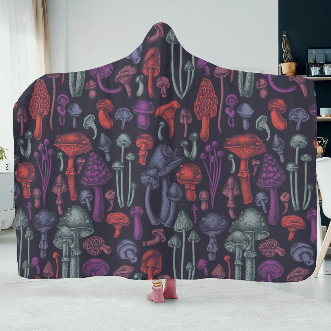 Purple Magic Mushroom Print Hooded Blanket, Witchy Mushroom Blanket ...