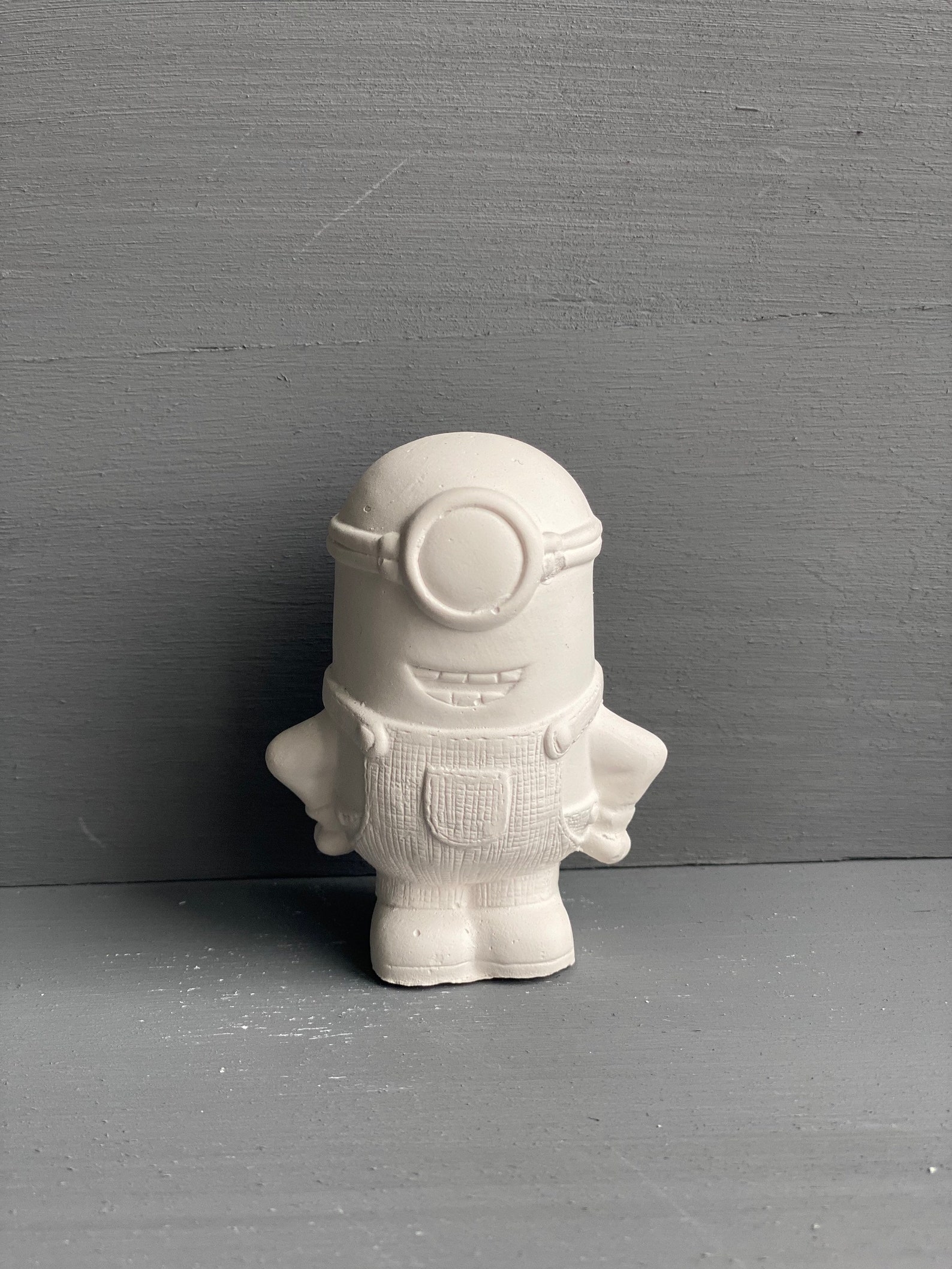 Minions Minions Statue Minions Party Bob Minion Patung Minion Paint ...