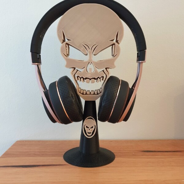 Helmet Skull Stand - Etsy