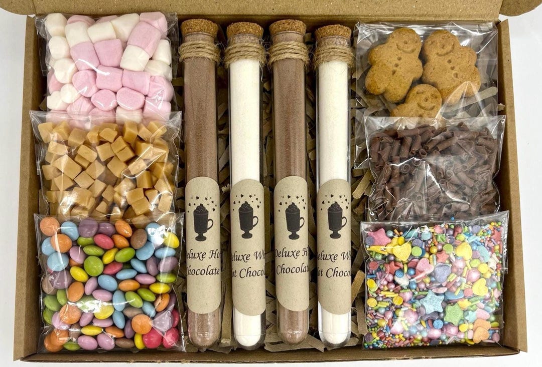 Deluxe Hot Chocolate Gift Box Set | 4 Flavours With Six Toppings ...
