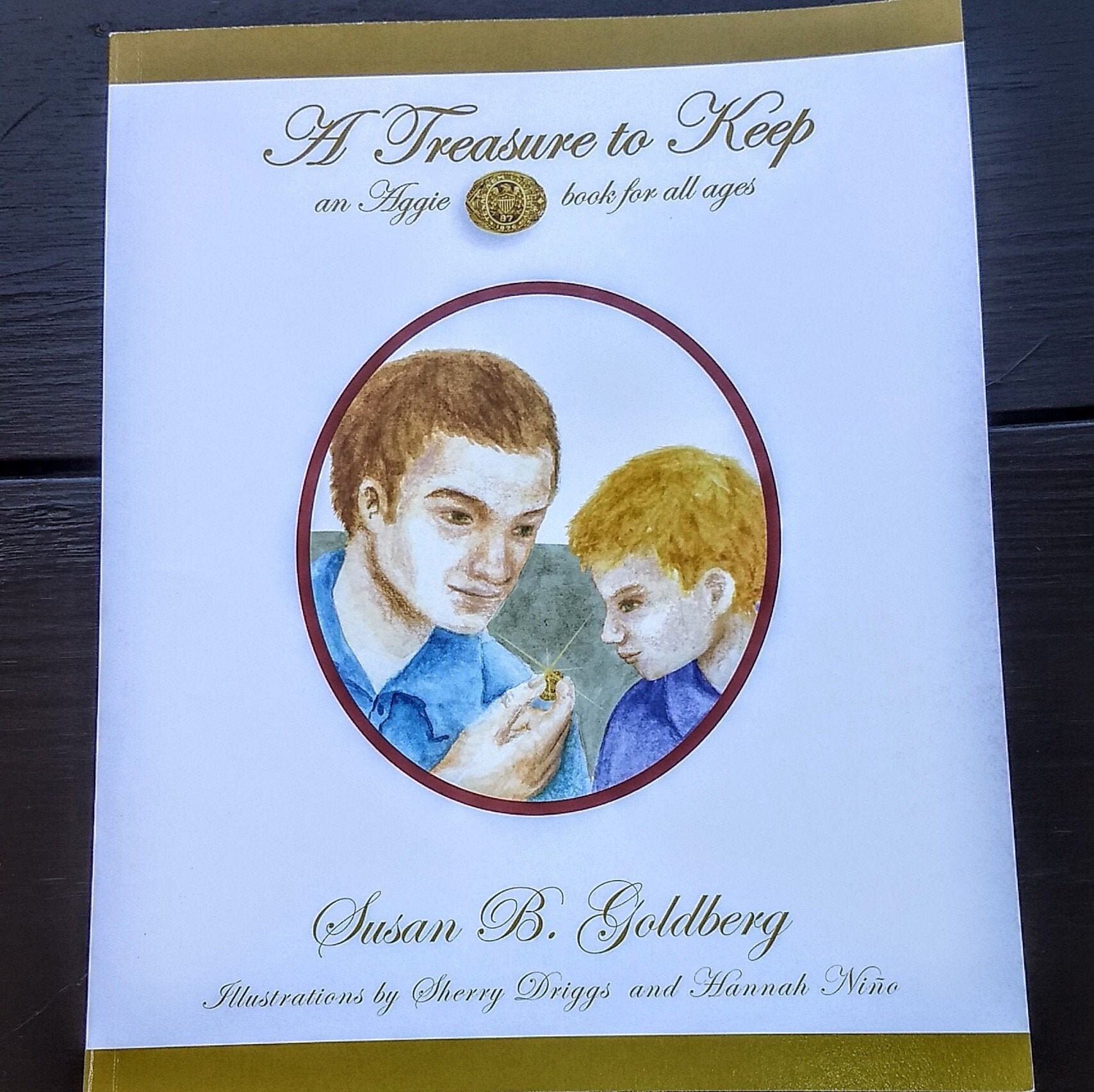 A Treasure to Keep: an Aggie Book for All Ages - Etsy