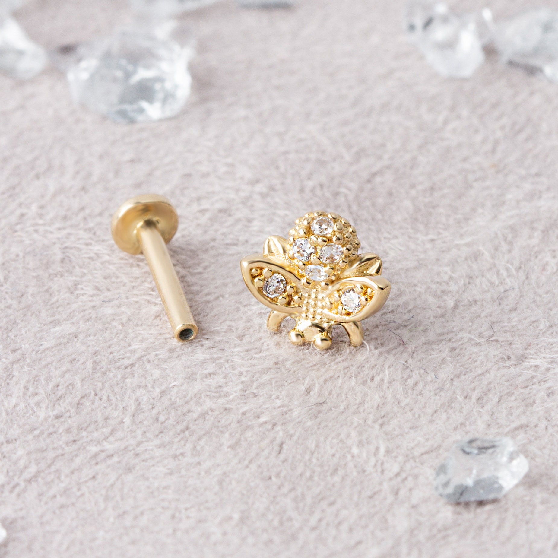 Gold Bee Helix, Bee Ear Cuff, Bee Helix Earring, Bee Piercing, Bee ...