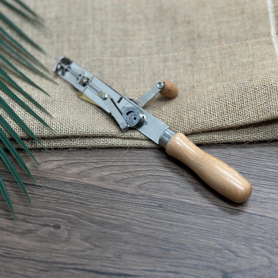Semi-automatic Tufting Tool, Wooden Handle Tufting Tool for Handmade ...