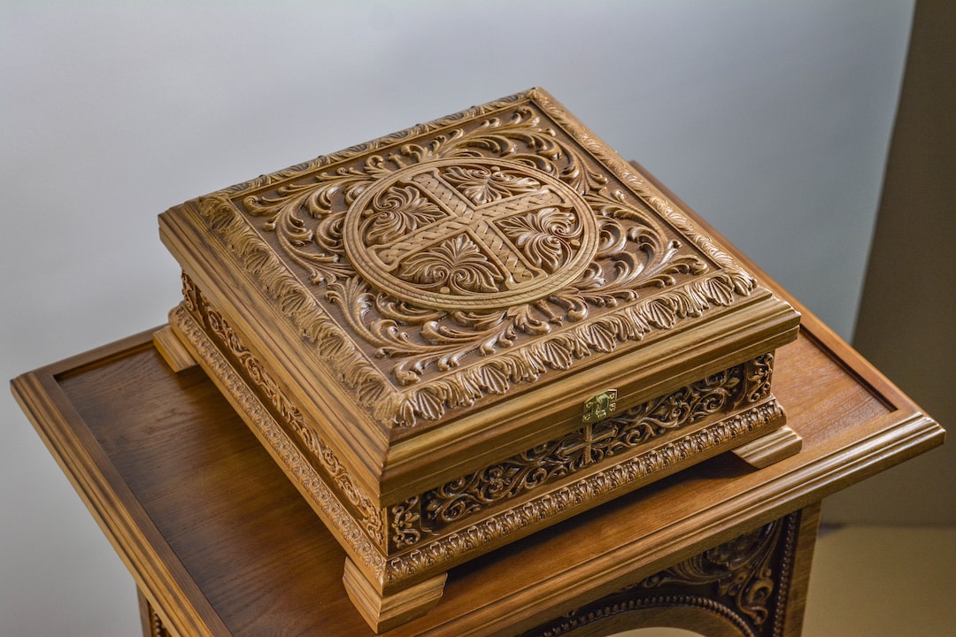 12.5" Reliquary Box Carved Wooden Religious Reliquary for Church Oak ...