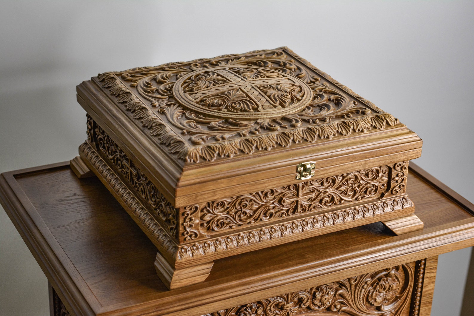 12.5" Reliquary Box Carved Wooden Religious Reliquary for Church Oak ...