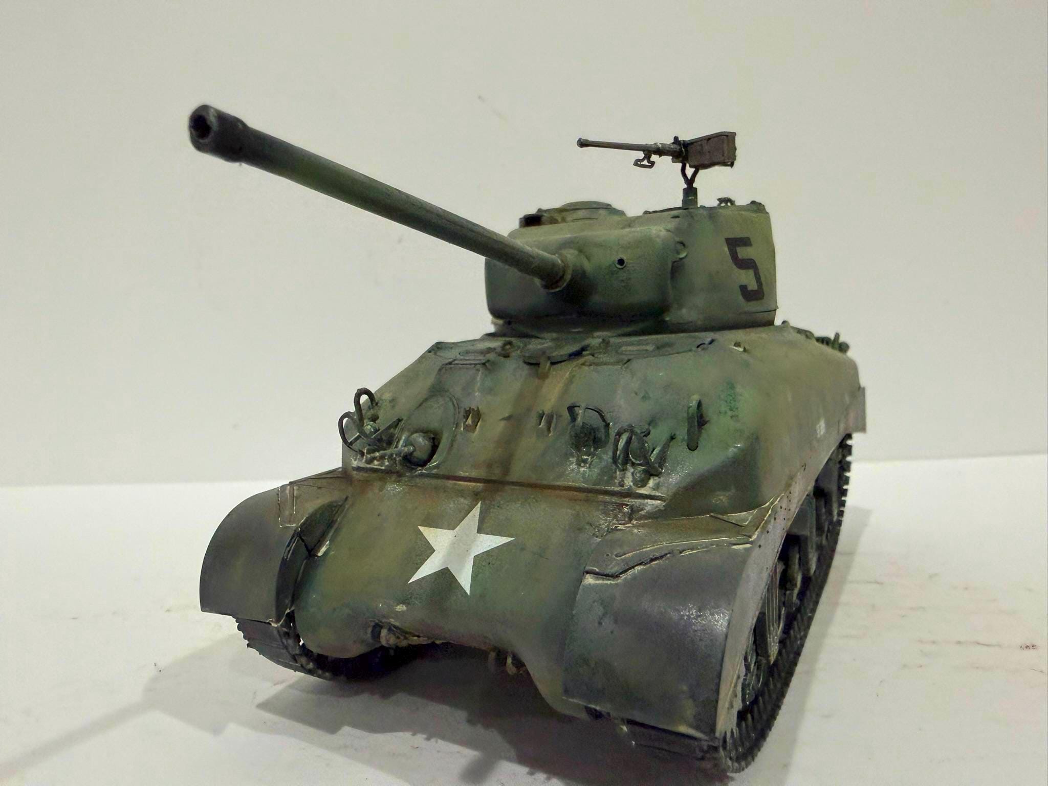 Tank Sherman M4 American 1/35 WW2 AFV. Painted and Weathered. Pro Built ...