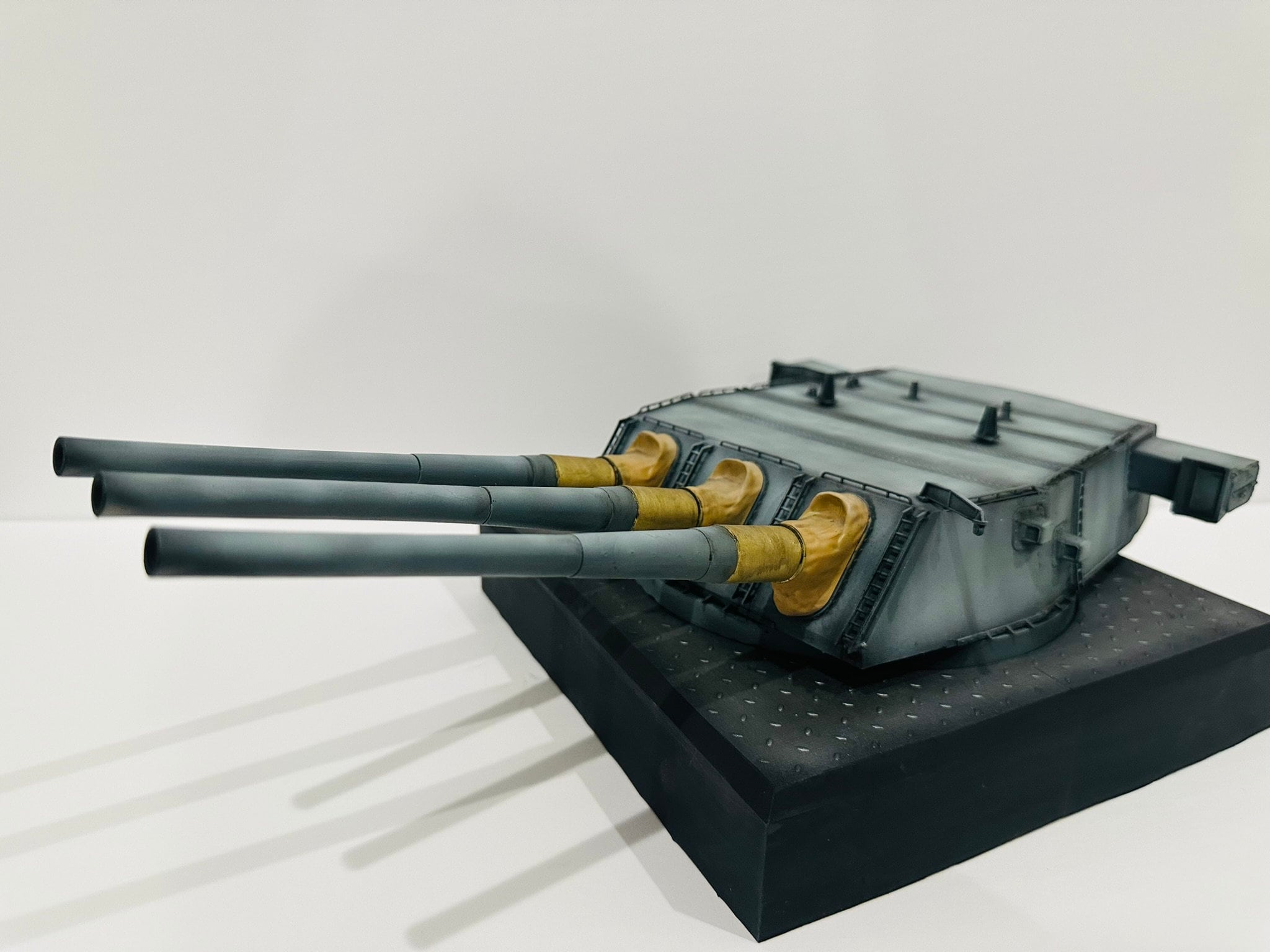 FINISHED Pro Built USS Iowa Mark 7 Turret Gun Ship Battleship WW2, 1/72 ...