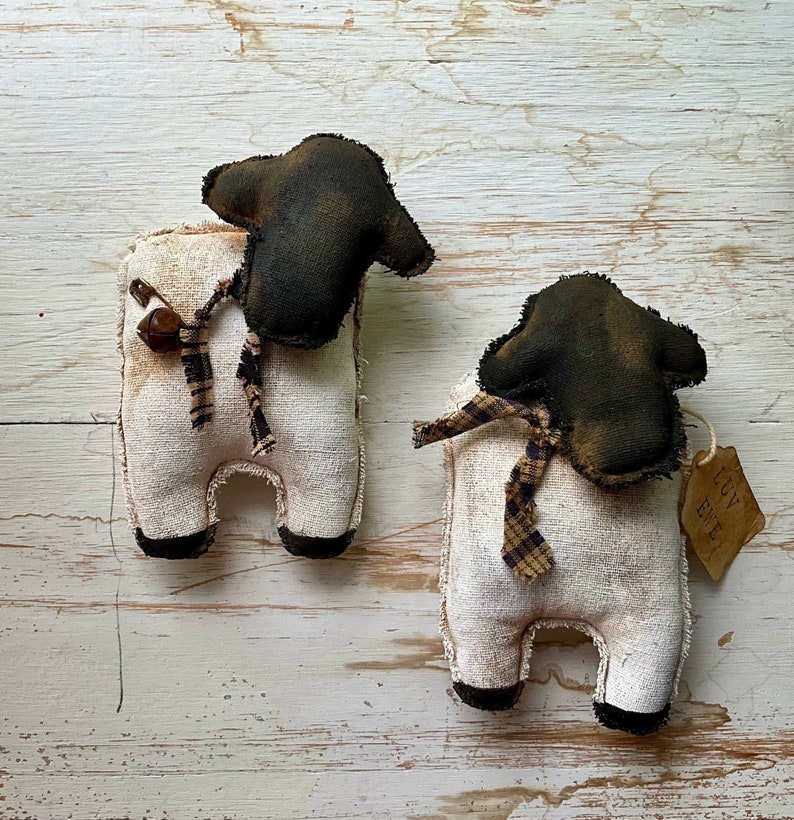 Primitive Grungy Rustic Farm Country Decorative Black Sheep Pair - Etsy
