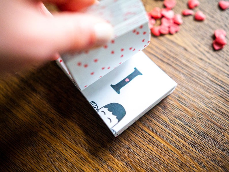 Love ! Animated Flipbook - Etsy