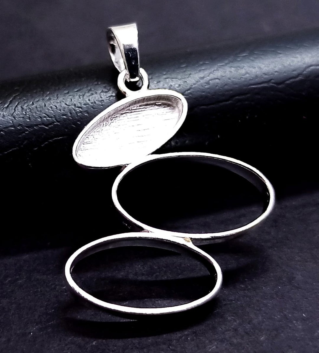 25mm Long Oval Shape Pendant. 925 Sterling Silver, Good for Resin and ...