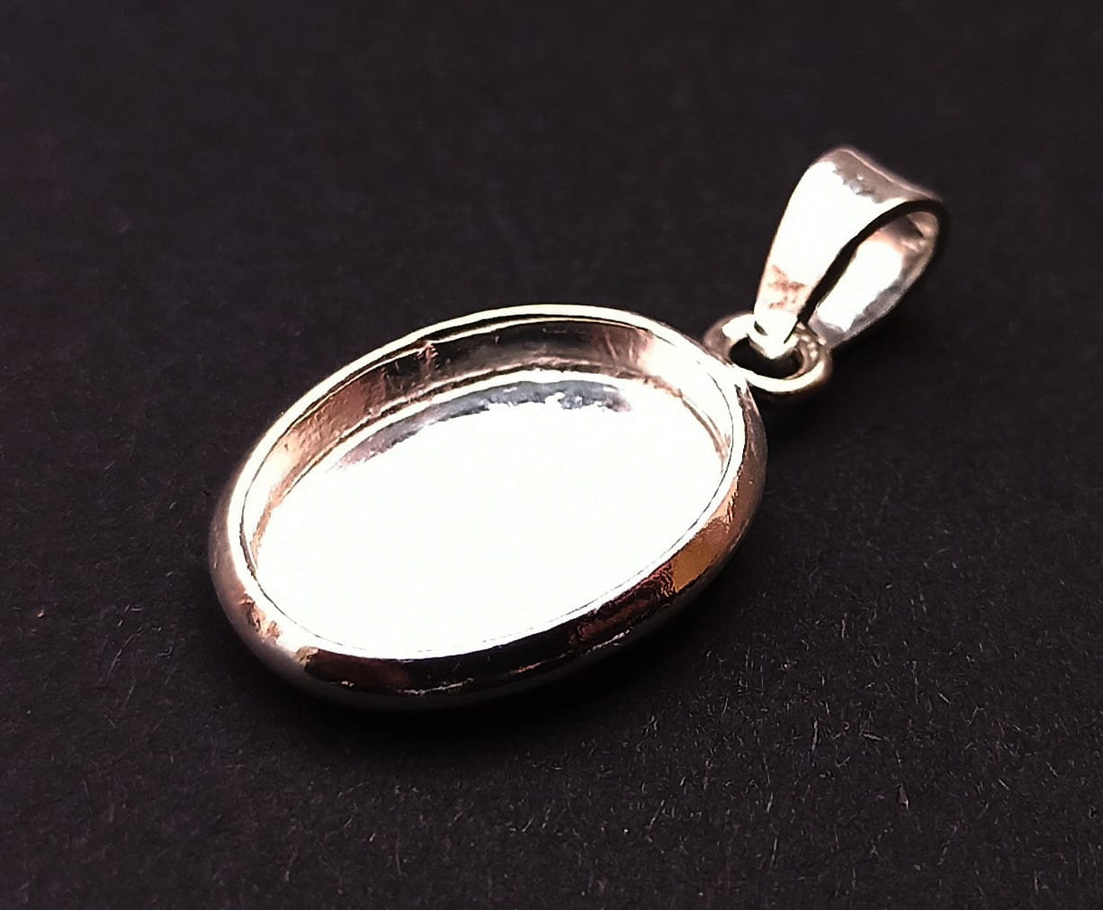 4x6 to 21x14mm Oval 2mm Deep Thick Bezel Pendant,for Resin Work ...