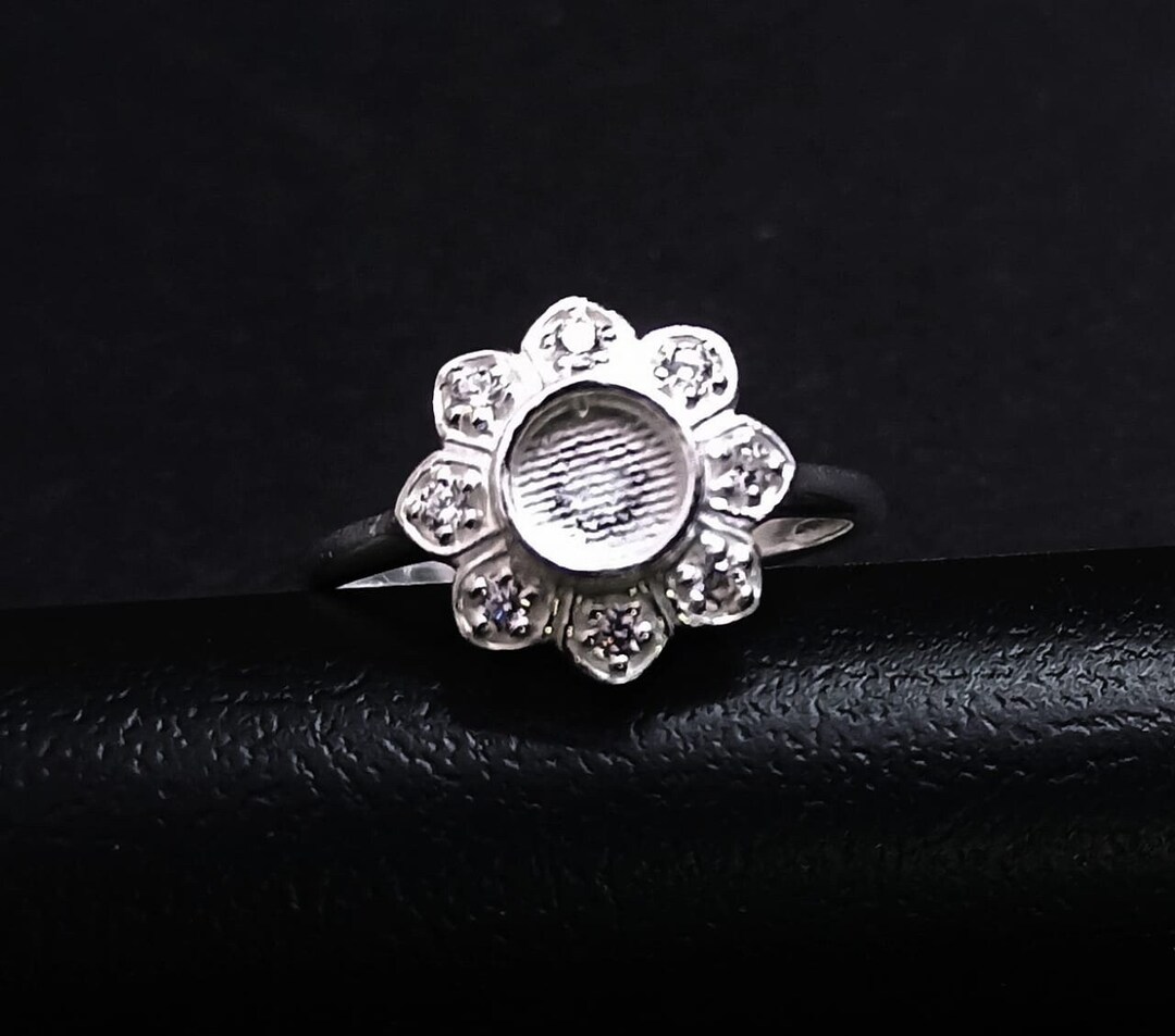 925 Sterling Solid Silver 5mm Round Blank Flower Bezel With CZ Setted ...