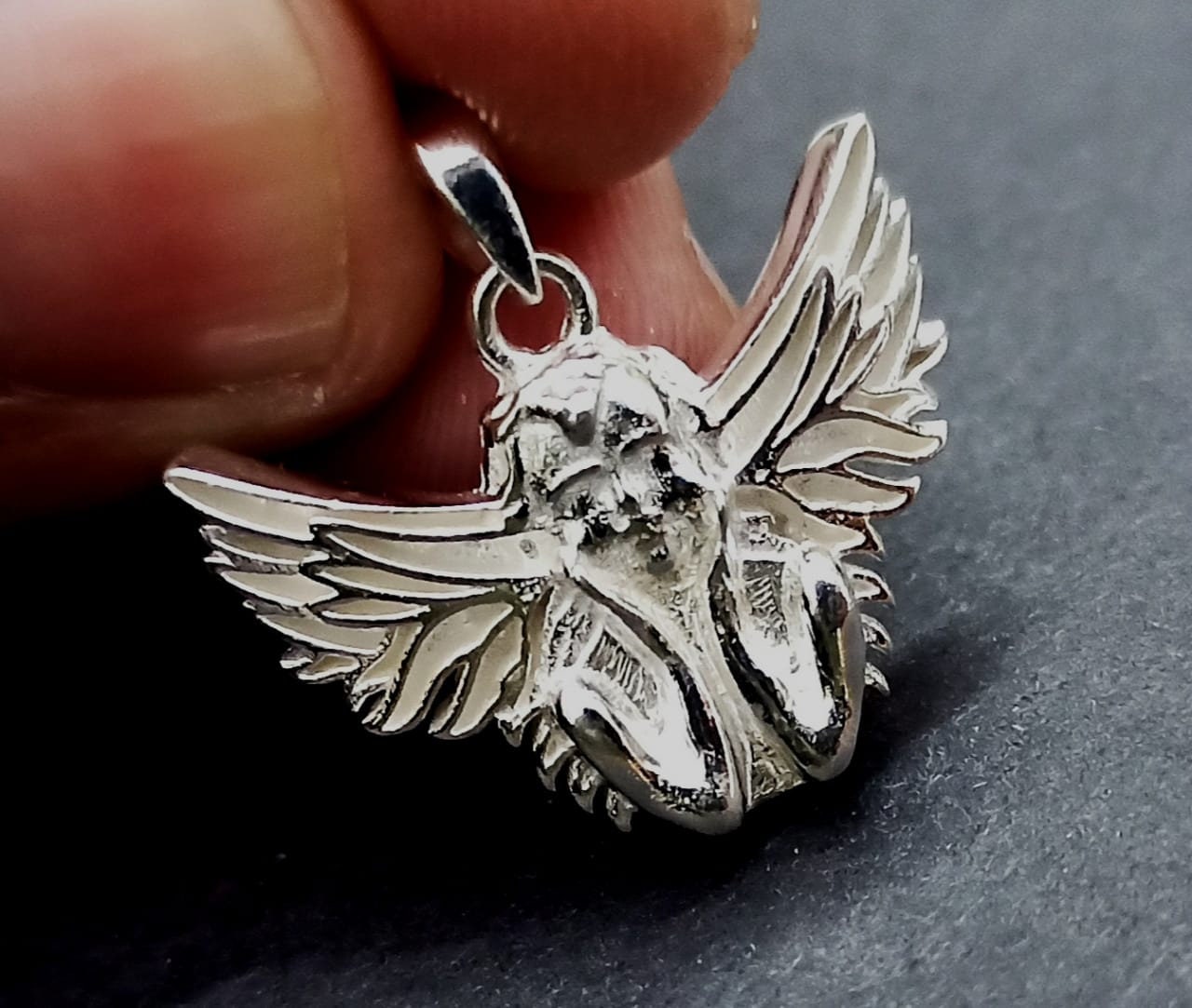 The Lovely Angel Pendant With Tiny Spaces on Feathers for Resin Work ...