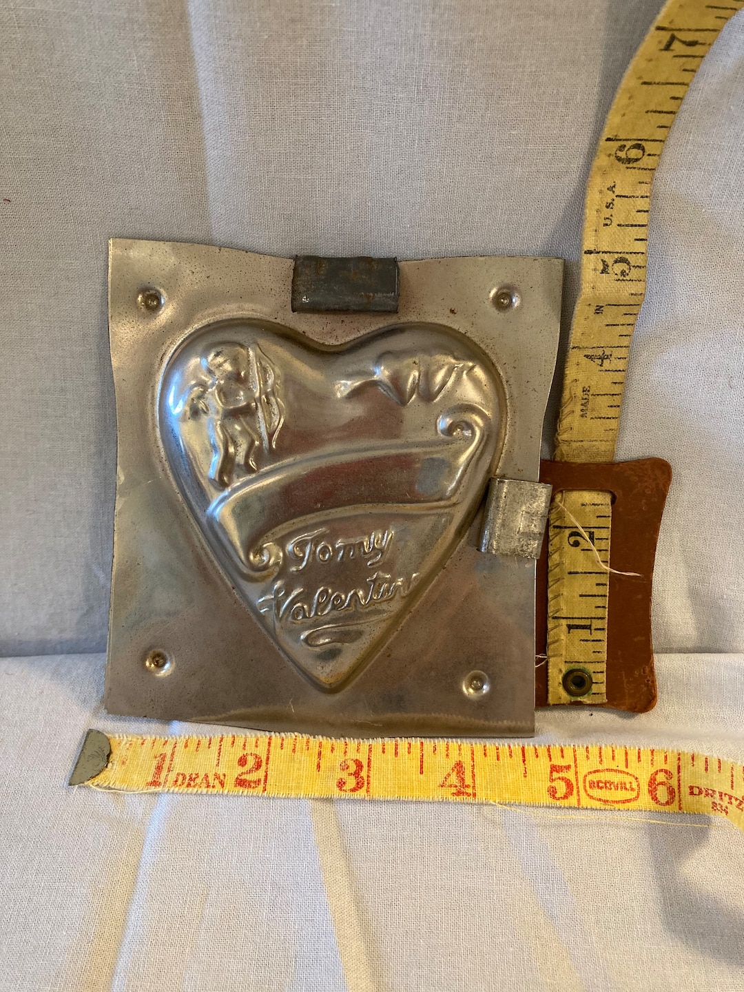 Two-sided Metal Valentine Candy Molds With Clips - Etsy