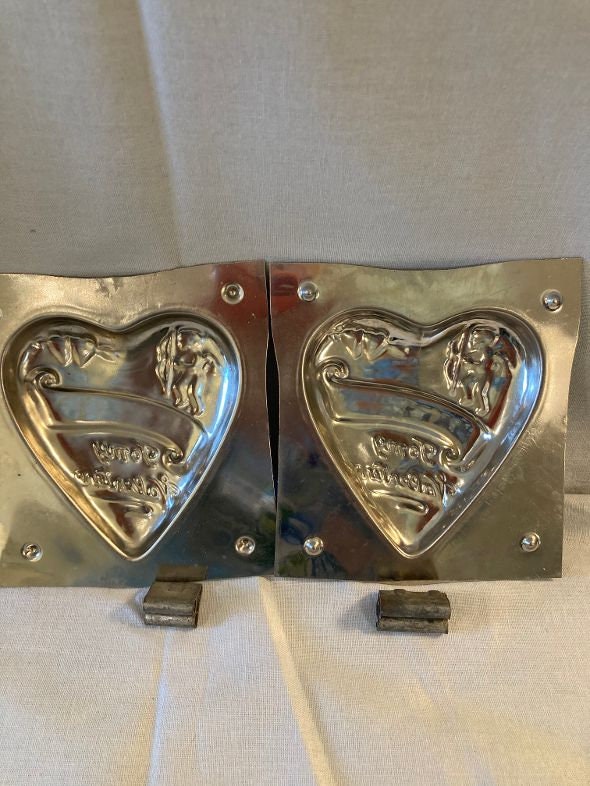Two-sided Metal Valentine Candy Molds With Clips - Etsy