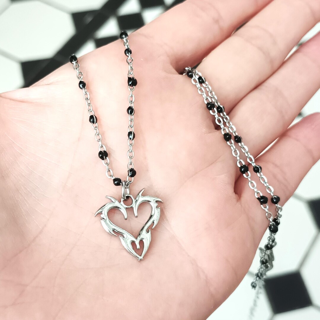 Grunge Goth Fire Flame Heart Choker: Y2K Emo Cyberpunk Necklace - Etsy
