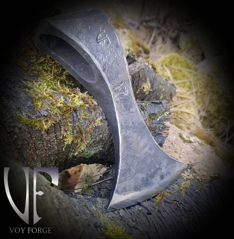 Throwing Axe, Francisca Hand Forged Reproduction. Dane Axe, Viking Axe ...