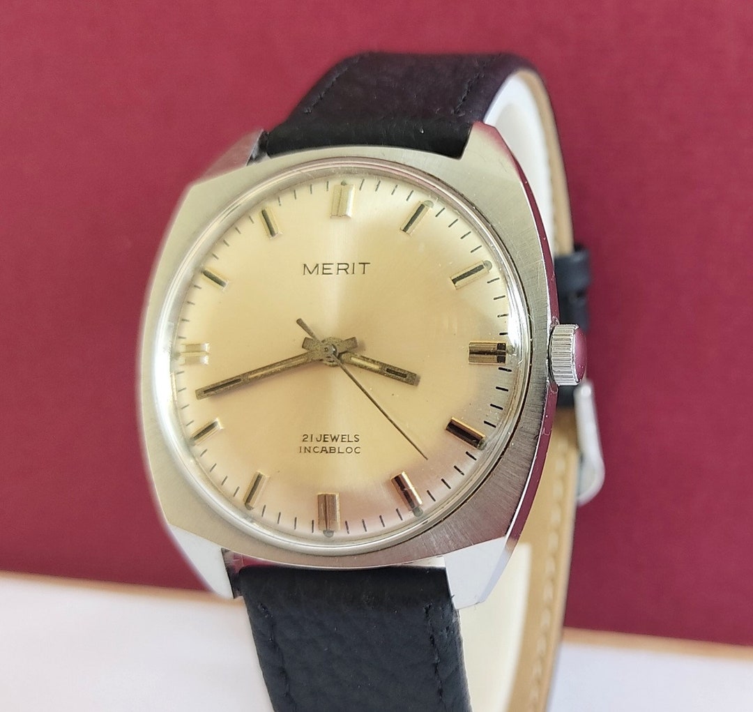 Swiss Made Merit Watch 21 Jewels - Etsy