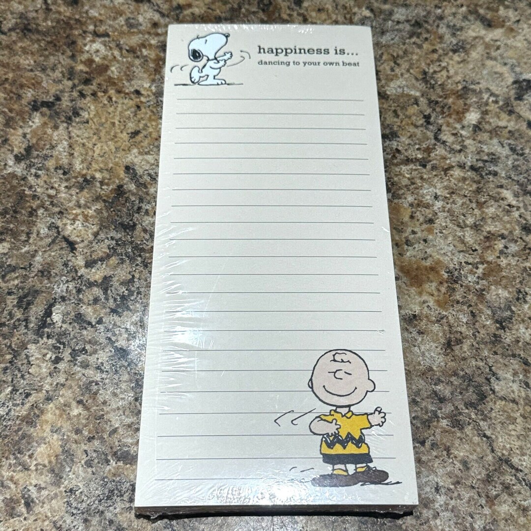 Peanuts Snoopy Charlie Brown Note Pad 100 Sheets Graphique Long Dancing ...