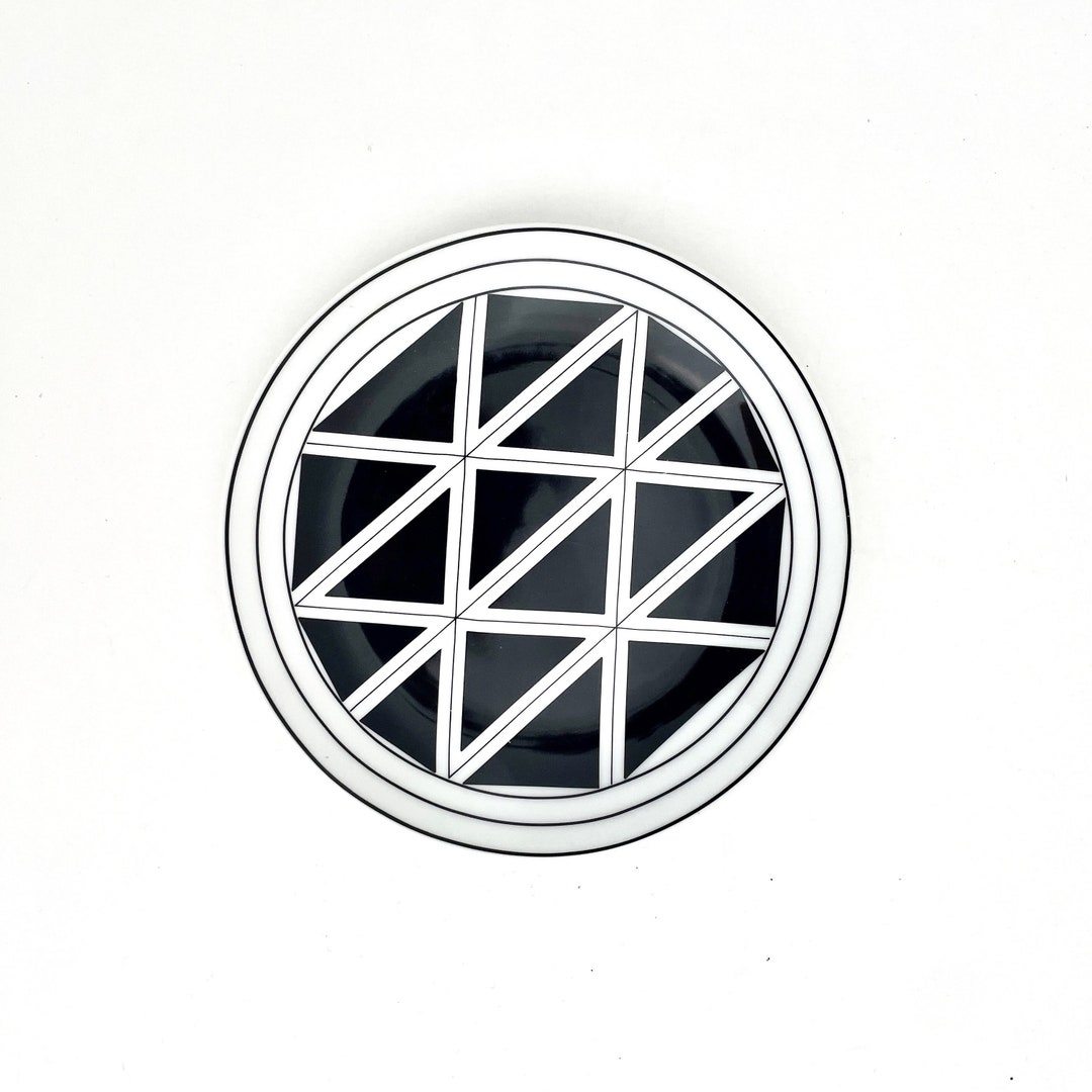 Vintage ASA Selection Plate / Black and White Graphic Pattern / West ...