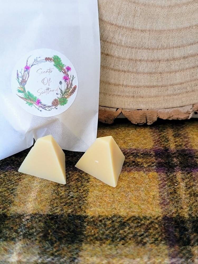 Highland Cow Inspired Wax Melts | Etsy