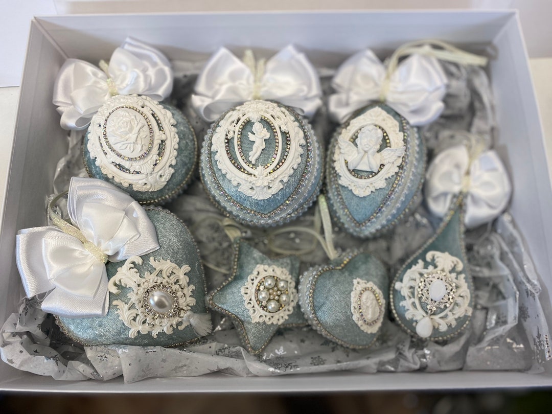 Luxury Light Blue Velvet Seven Piece Christmas Bauble Set - Etsy