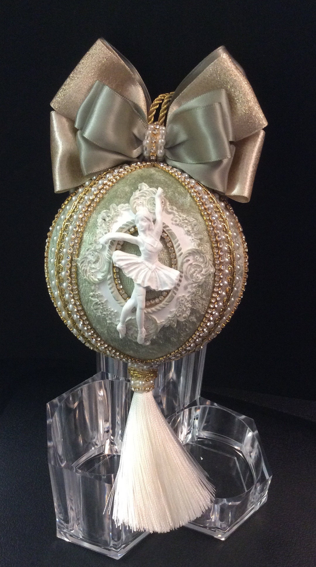 Luxury Velvet Christmas Bauble - Etsy