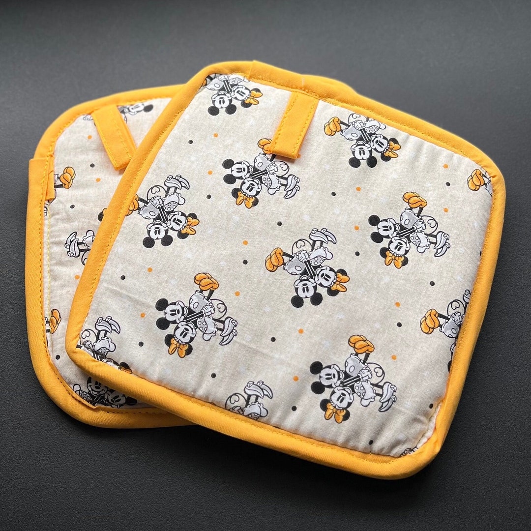 Mickey Mouse Handmade Set of Pot Holders - Etsy