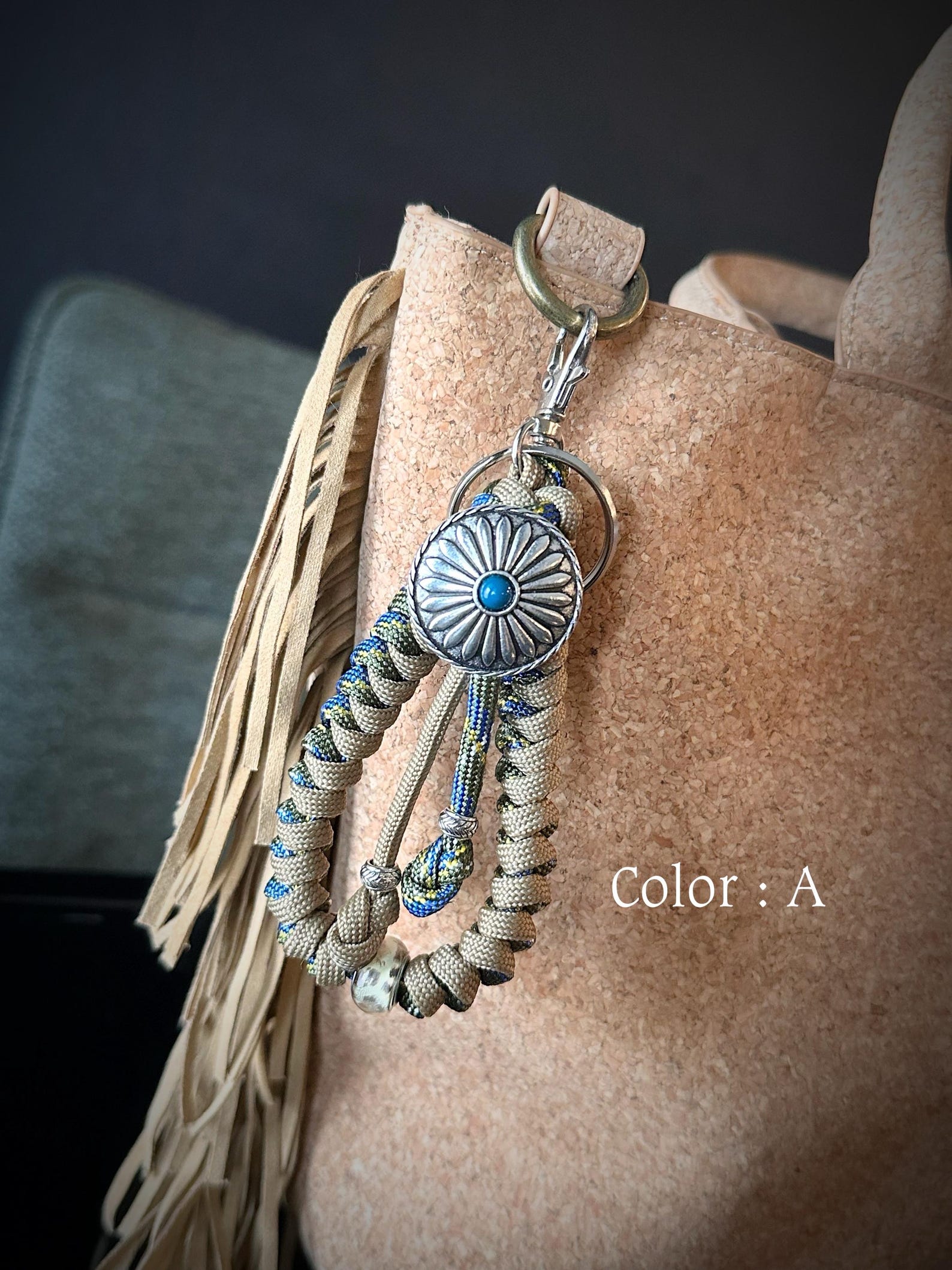 Paracord Keychain/hand-woven/concho/finger Loop Keychain - Etsy