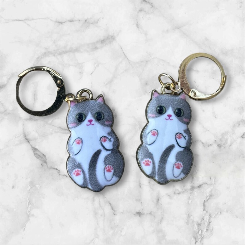 Pair of Cats 2 Stitch Markers | Crochet and Knitting - Etsy