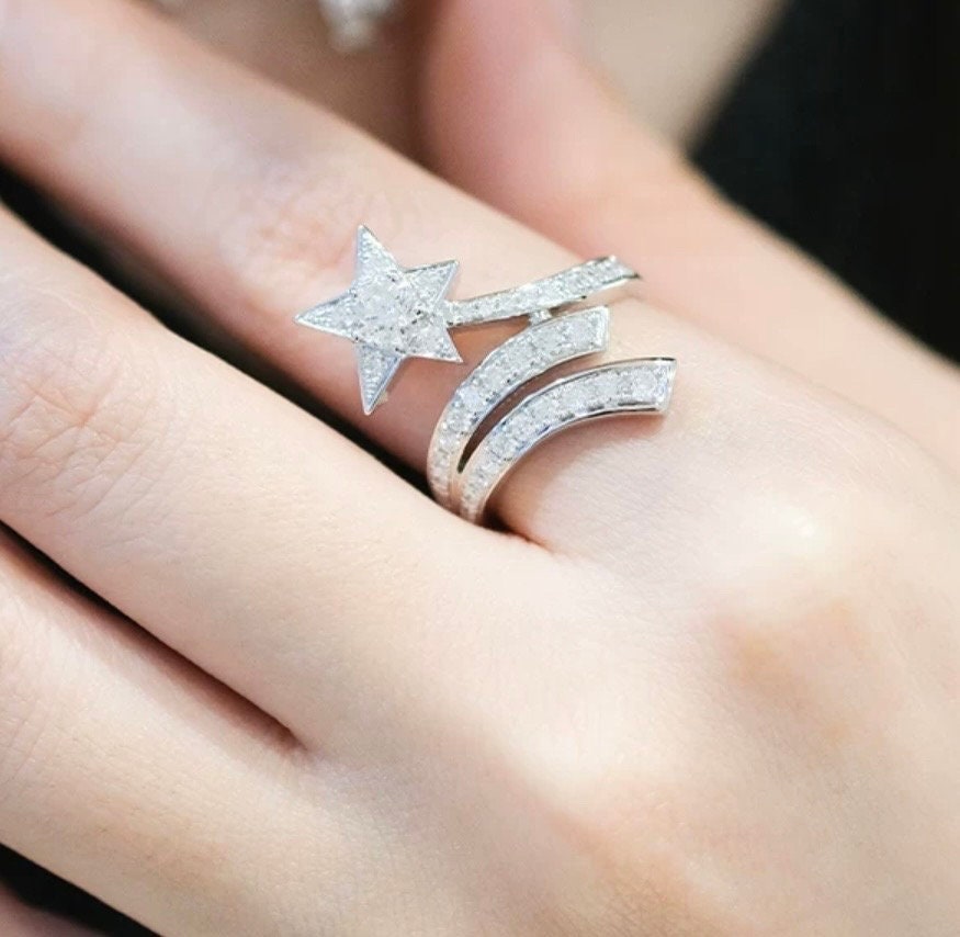 18K White Gold Diamond Shooting Star Comet Ring - Etsy
