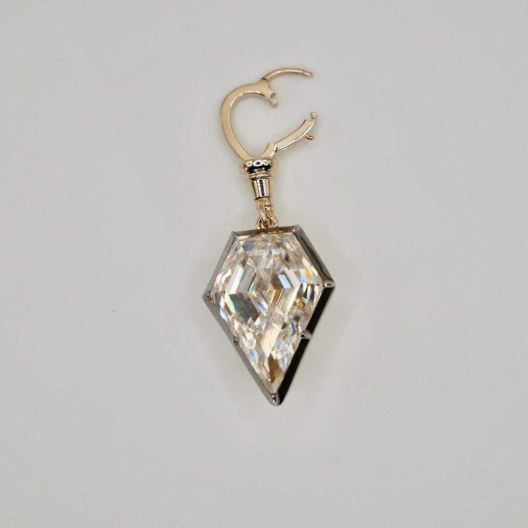 The 10 Carat Georgian Victorian Ball Sphere Chain Shield Portrait Lab ...