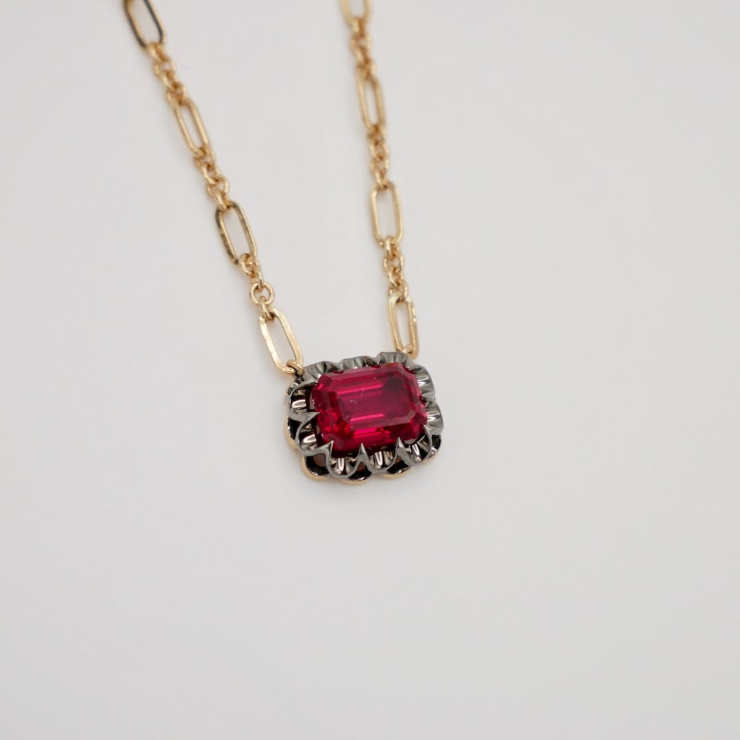 1.75 Ct Lab Ruby 18K Blackened and Yellow Gold Trombone Chain Necklace ...